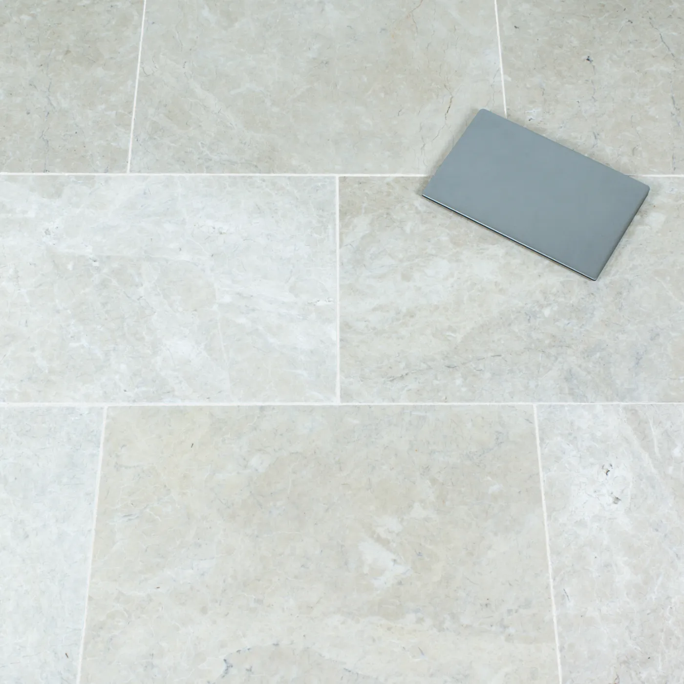 St Moritz Marble Tile Tumbled Edge | Ionic Stone